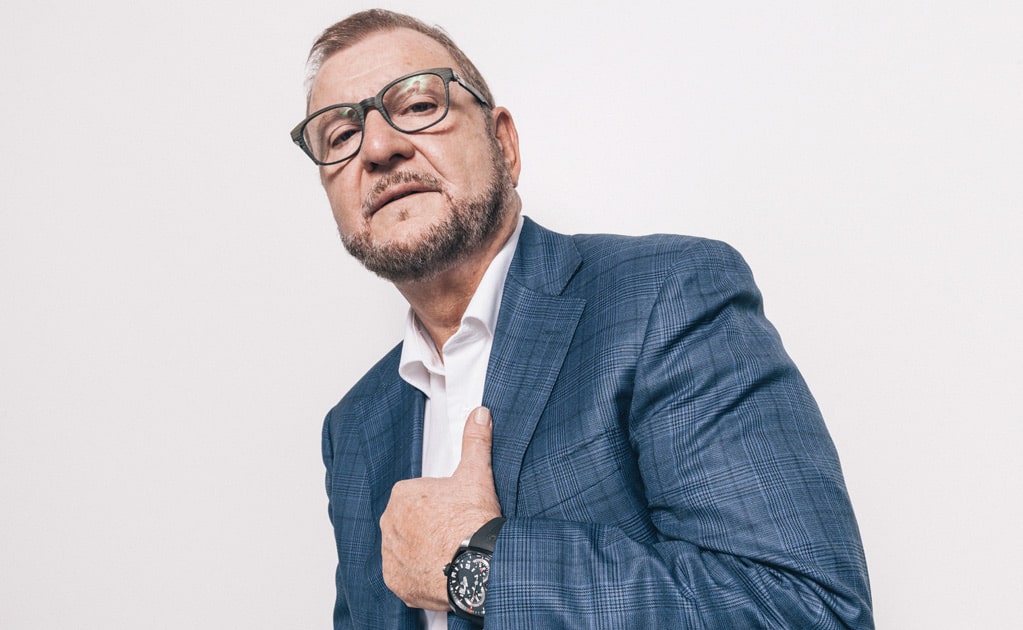 13 razones para creer en Cyrus - Tiempo de relojes