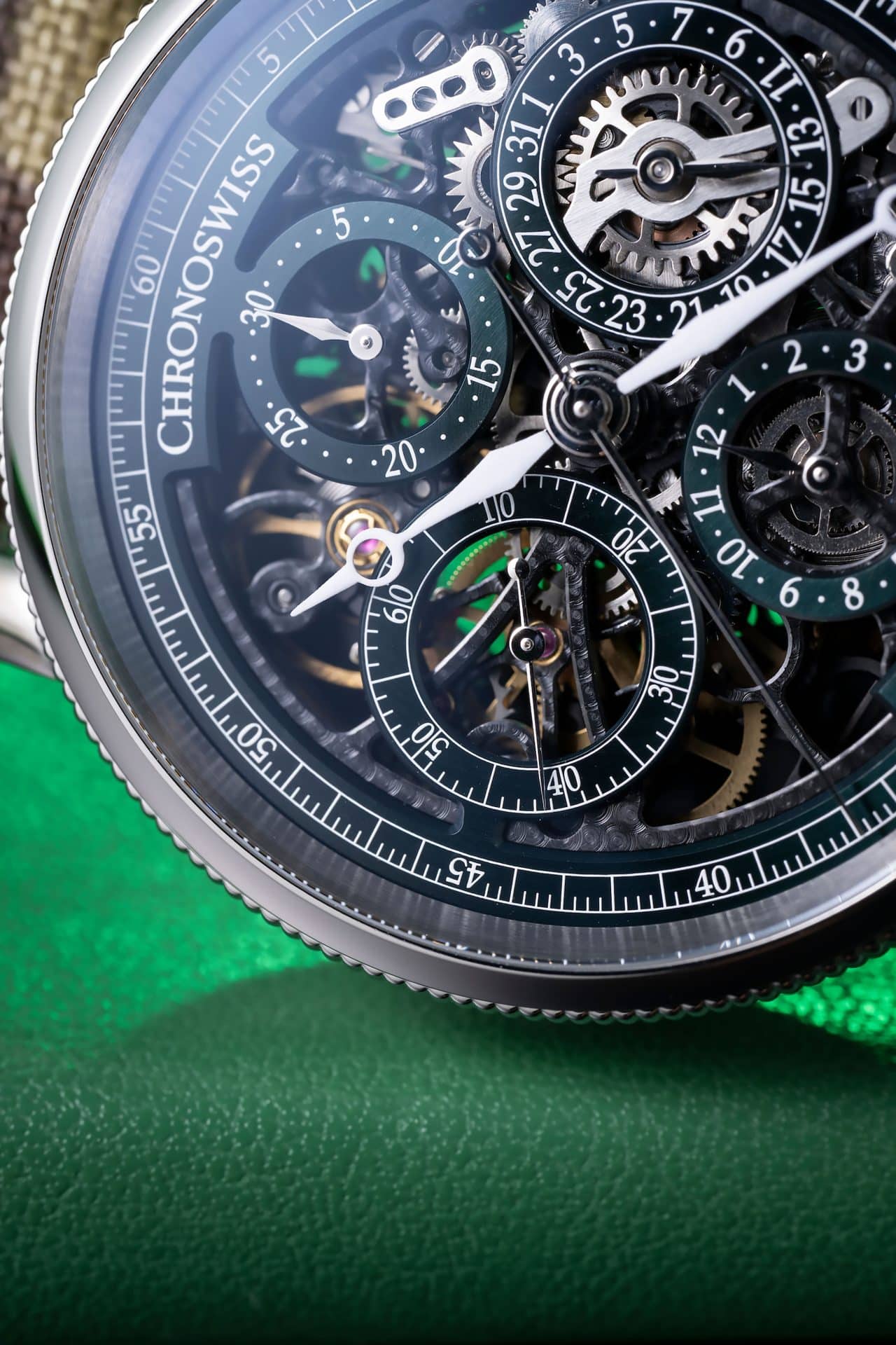 Opus Chronograph Titanium celebra los 40 años de Chronoswiss